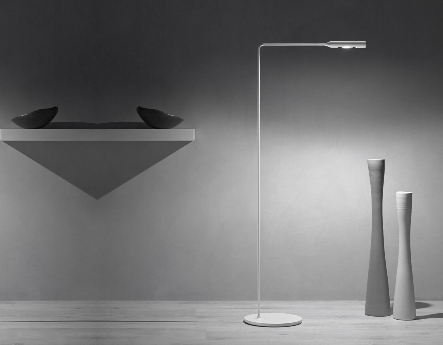 Flo Lounge lamp | Lumina