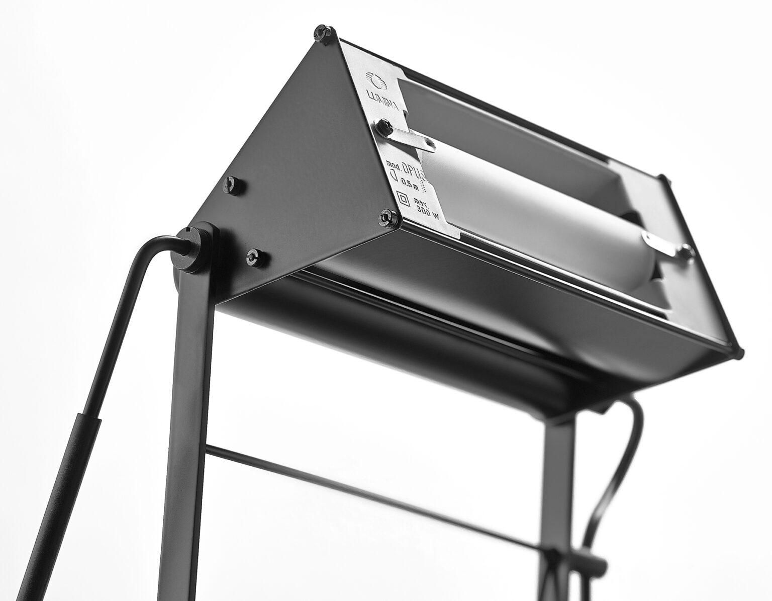 Opus floor and wall lamp | Lumina